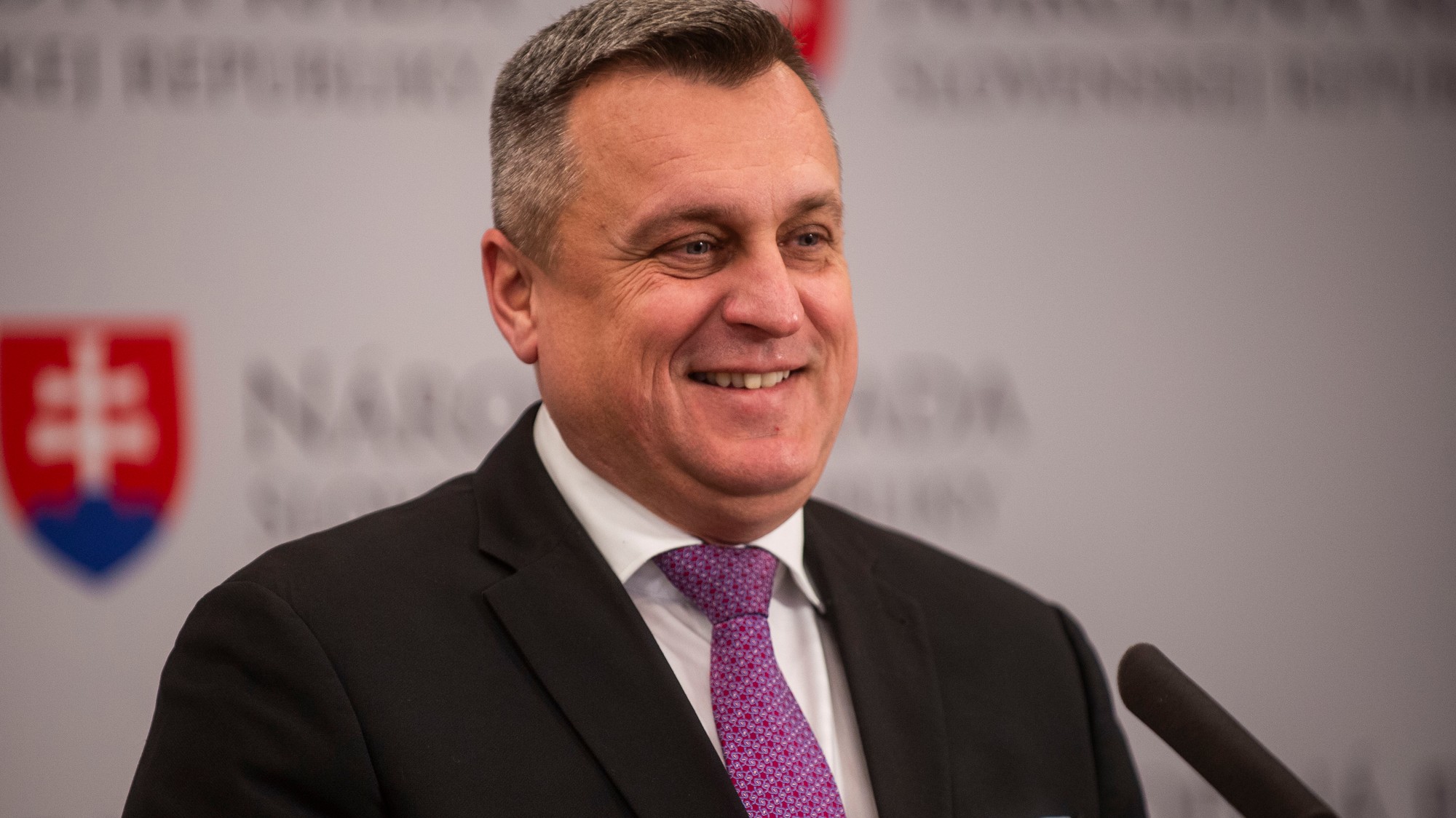 SNS zverejnila kandidátku do eurovolieb: Danko na jednotke, čo na svoje miesto povie Tabák ...