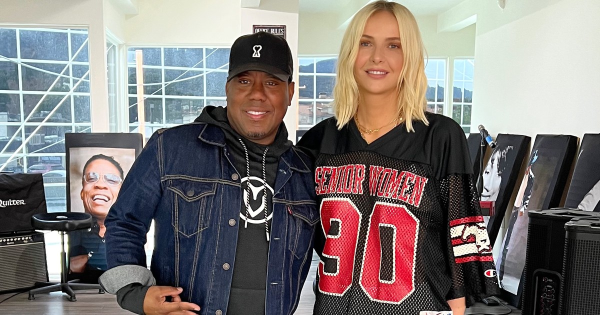 Magda Mielcarz wystawia na WOŚP lekcję śpiewu z gwiazdą. Sama długo o ...