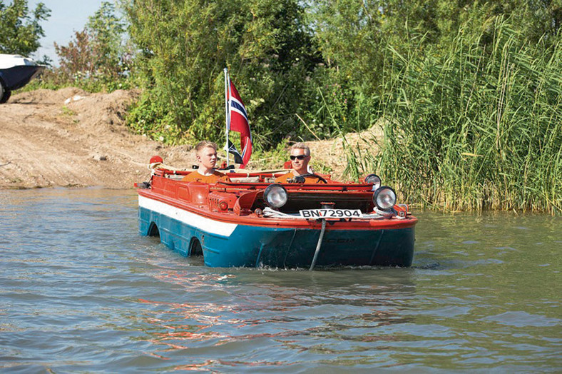 Pływające samochody - Dutton Surf, GAZ-46, Amphicar XL, Beijing Jeep i ...