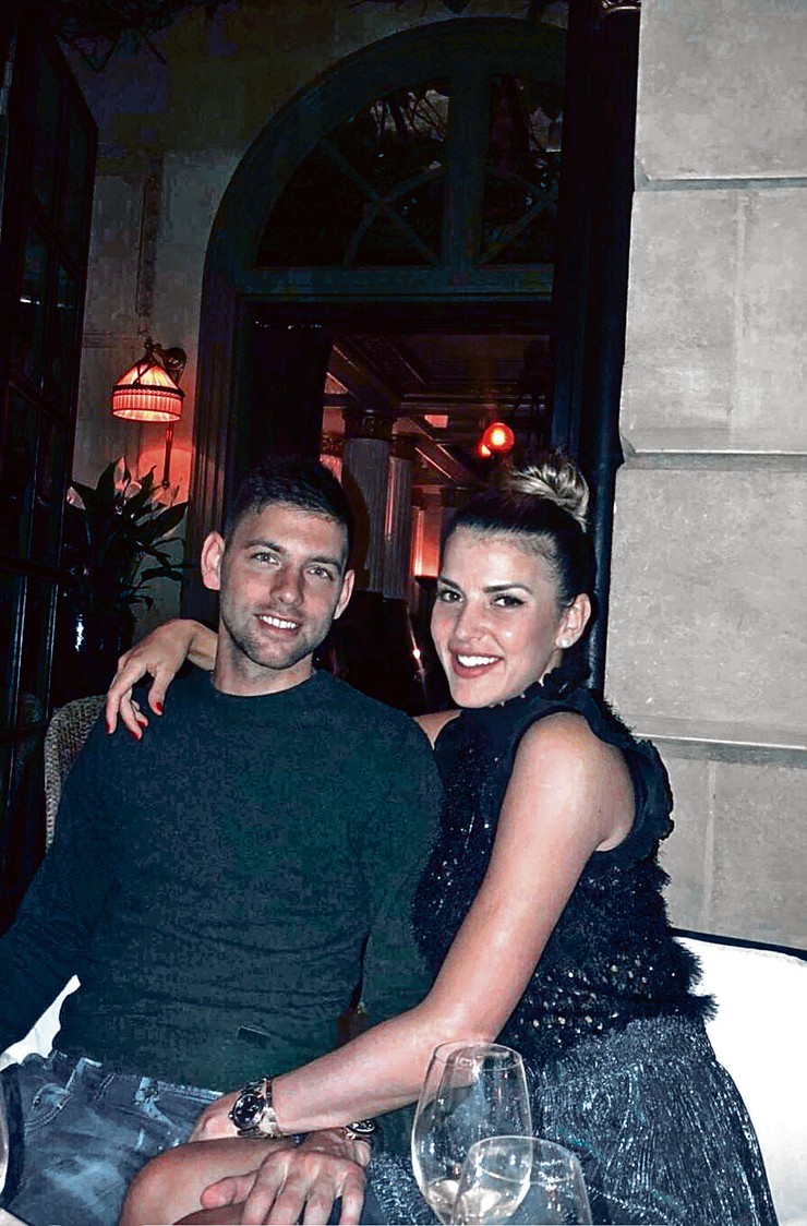 NOVA DEVOJKA FILIPA KRAJINOVIĆA Putuje svetom, igrala je tenis, a tek ...