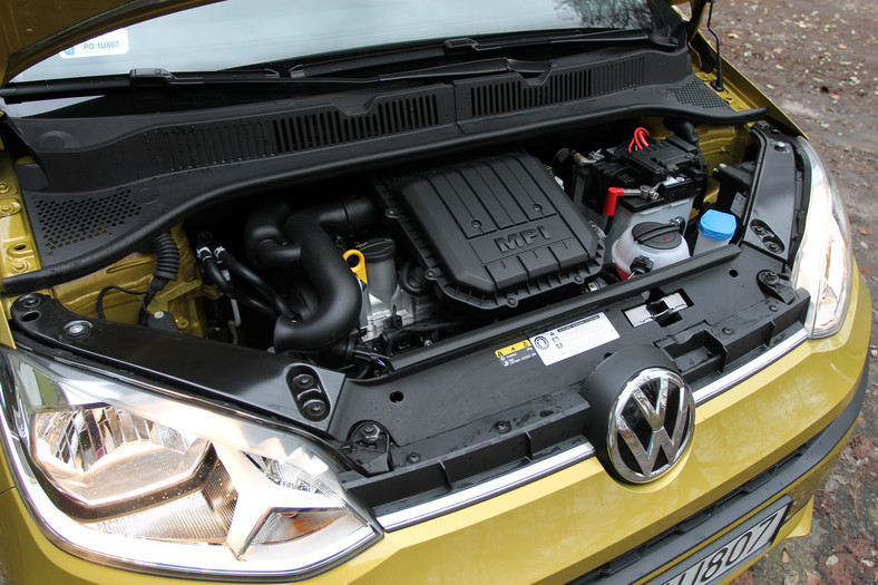 Volkswagen up!1.0 MPI - smartfon z funkcją jeżdżenia | TEST