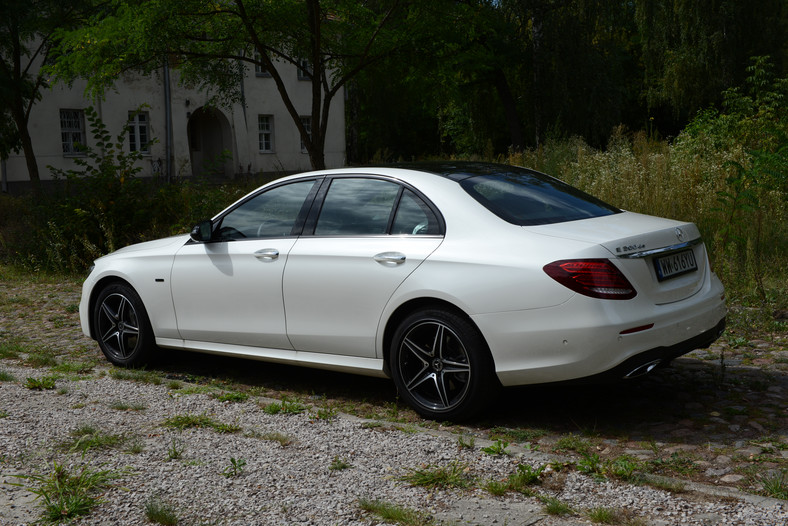 Mercedes E 300de – diesel i prąd, czyli mądre połączenie - Test