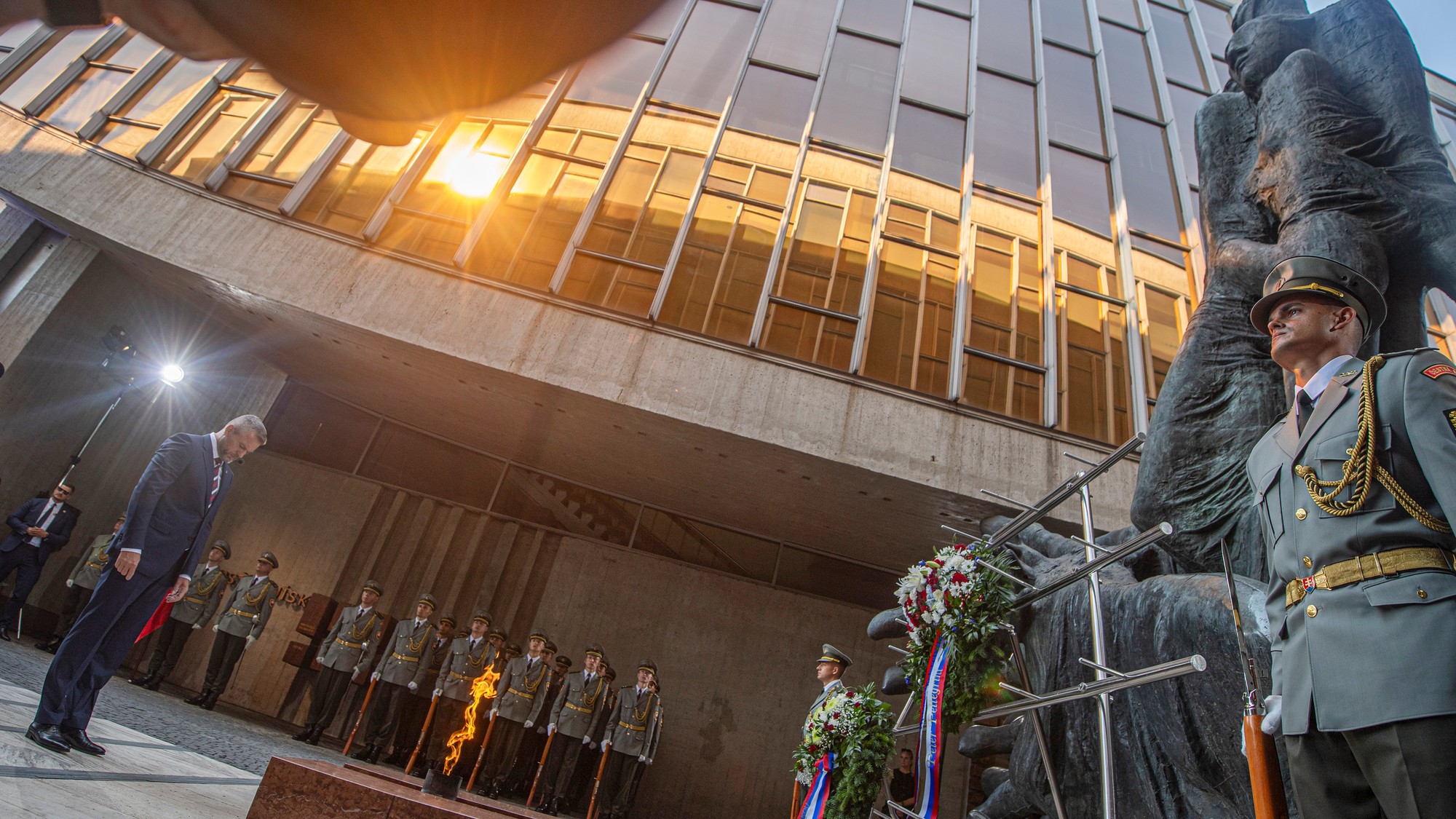 Pred 80 rokmi začal vysielať Slobodný slovenský vysielač: Národ informoval 59 dní! | Koktejl.sk