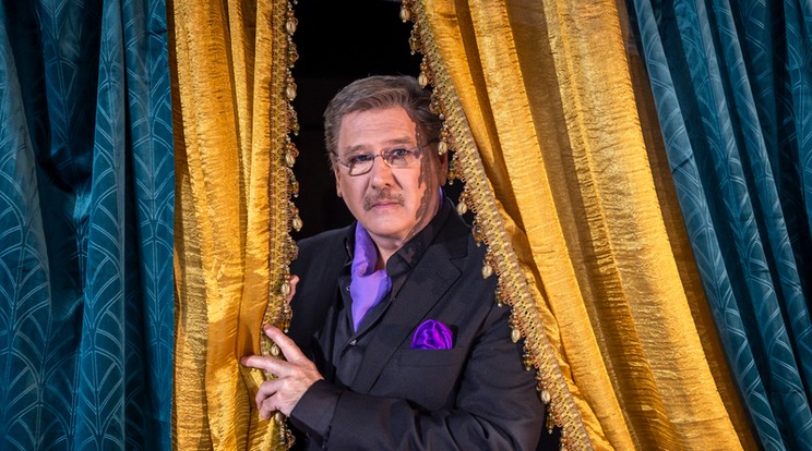 Kautzky Armand formabontó lépése: Akt hegedűvel – képgaléria - Blikk