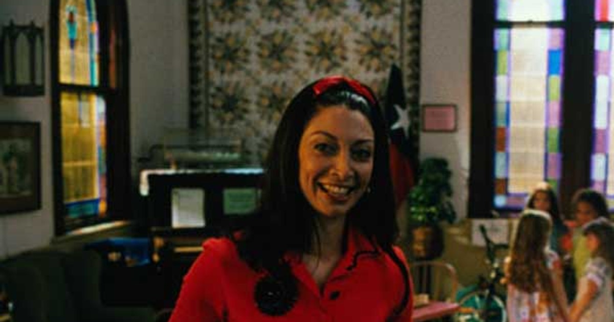 Illeana Douglas - kadry z filmów - Film