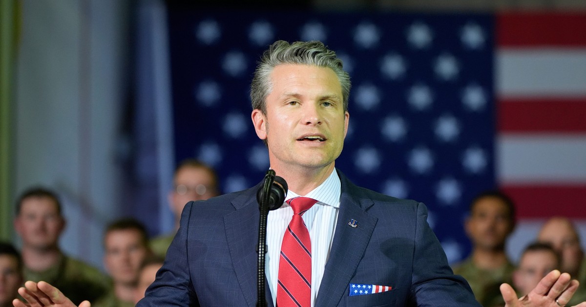 Pete Hegseth just ordered a 20% cut of the military's highest-ranking ...