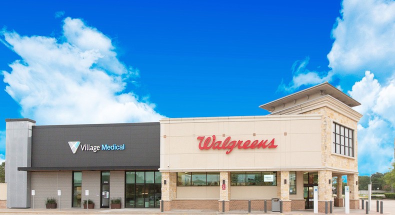 Walgreens' biggest healthcare bet is floundering as it shutters 160 ...