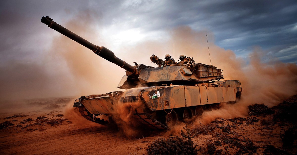 I was a US Army tanker in the Iraq War and a gunner in the Abrams tank ...