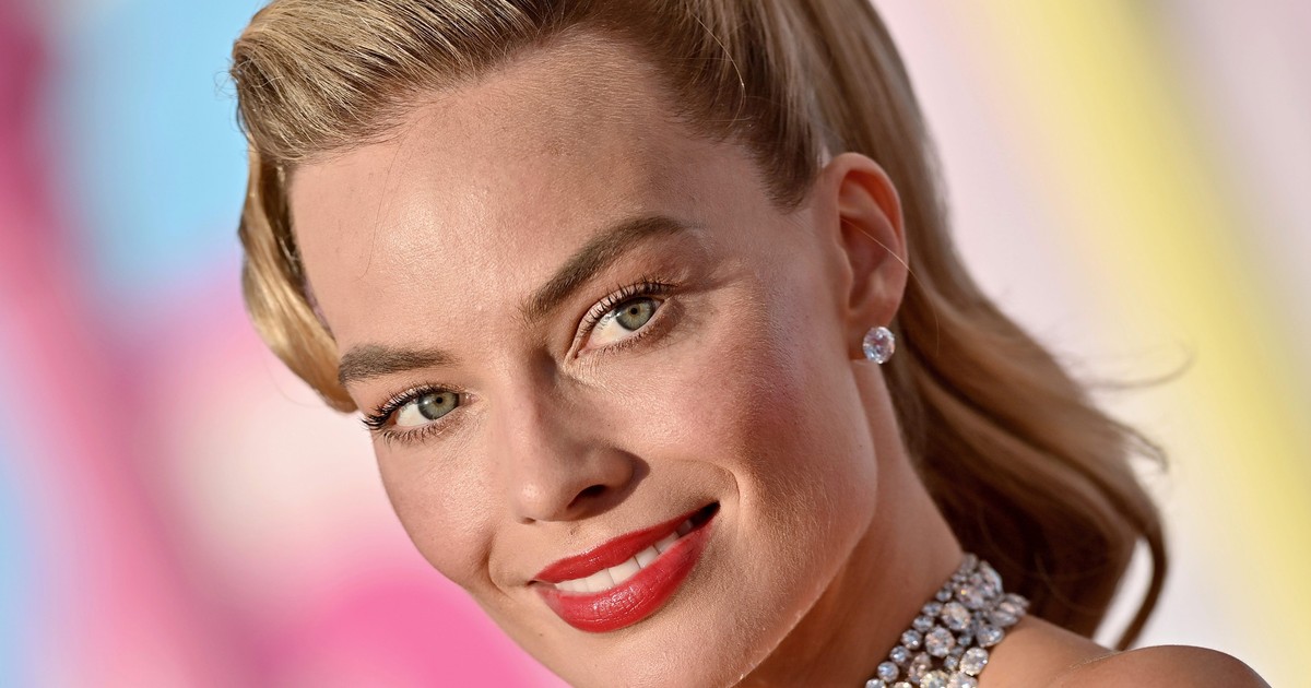 Margot Robbie will reportedly earn $50 million in salary and box office ...