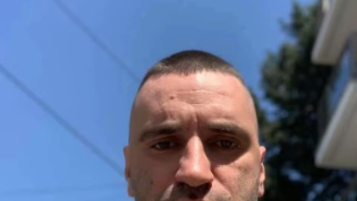 Upucan Andrija Terzić (44): Poznati pisac objavio snimak iz bolnice - Blic