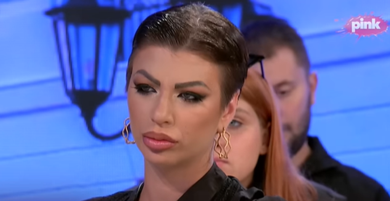 Miljana Kulić divlja auto-putem i vozi 200KM/H: Jeziva objava podigla sve na noge - Blic