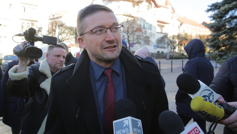 Sędzia Juszczyszyn zawieszony. Chce orzekać - Wiadomości Sędzia Juszczyszyn zawieszony. Chce orzekać - Wiadomości