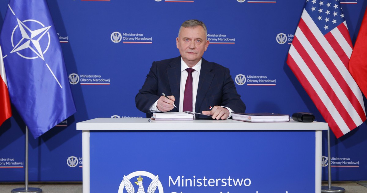 Apache dla Polski. MON podpisał kluczowe umowy