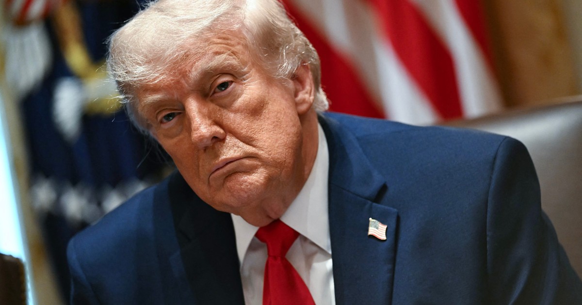 Economist Mark Zandi says Trump has a week to strike Iran deal before ...