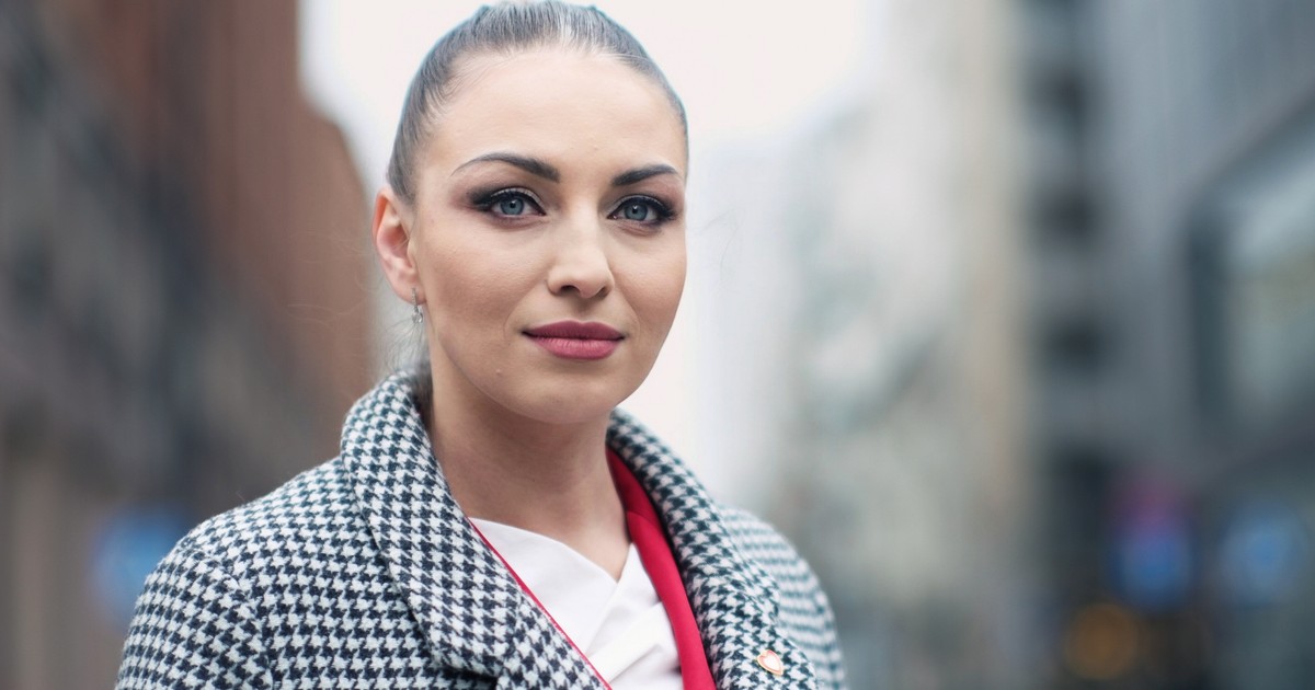 Policjanci siłą wciągnęli posłankę do radiowozu — jednak będzie ...