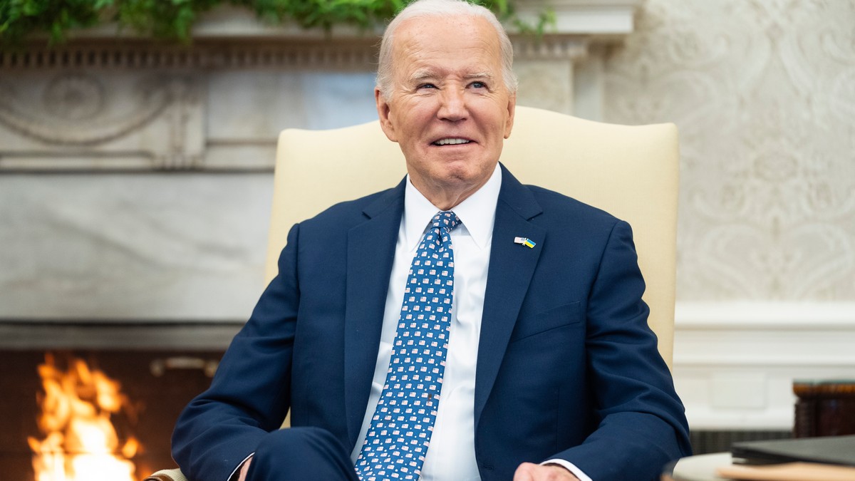 SAD i Japan planiraju najveću nadogradnju bezbednosnog saveza: Bajden i ...