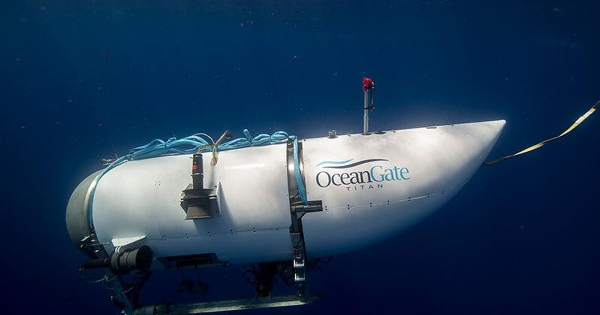 An airplane using sonar to scour the ocean for the missing Titanic ...