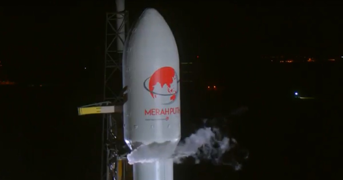 Start rakiety SpaceX. Rakieta wyniosła satelitę z Indonezji