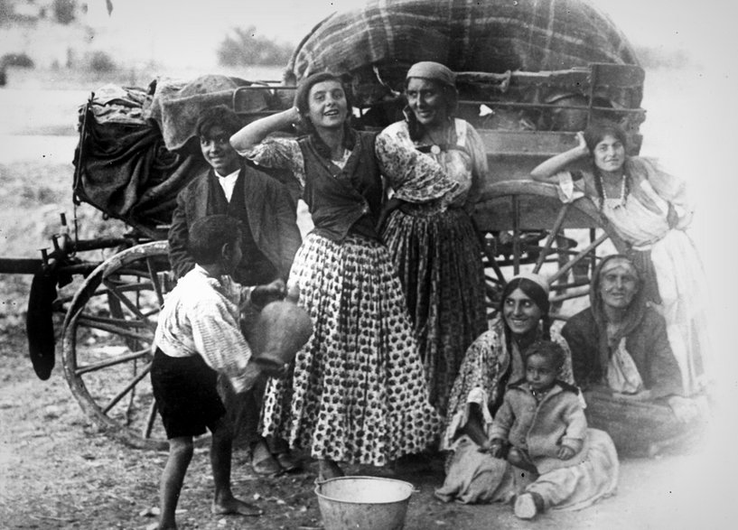 Wszystkich Świętych u Romów - Podróże