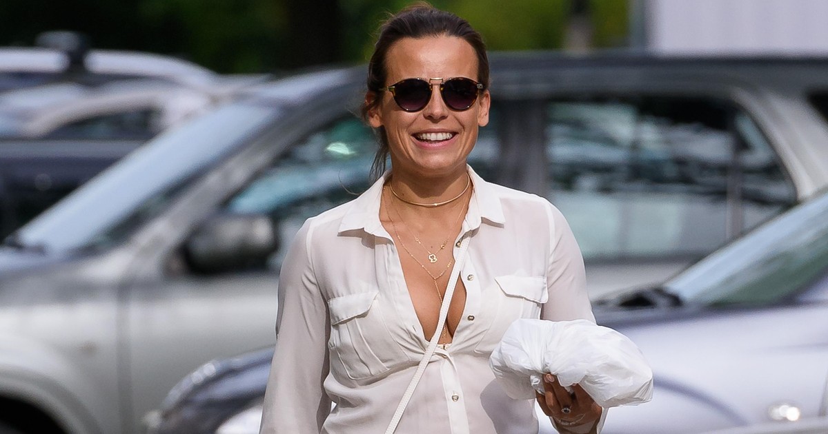 Aniu, ta bluzeczka jest za mała!