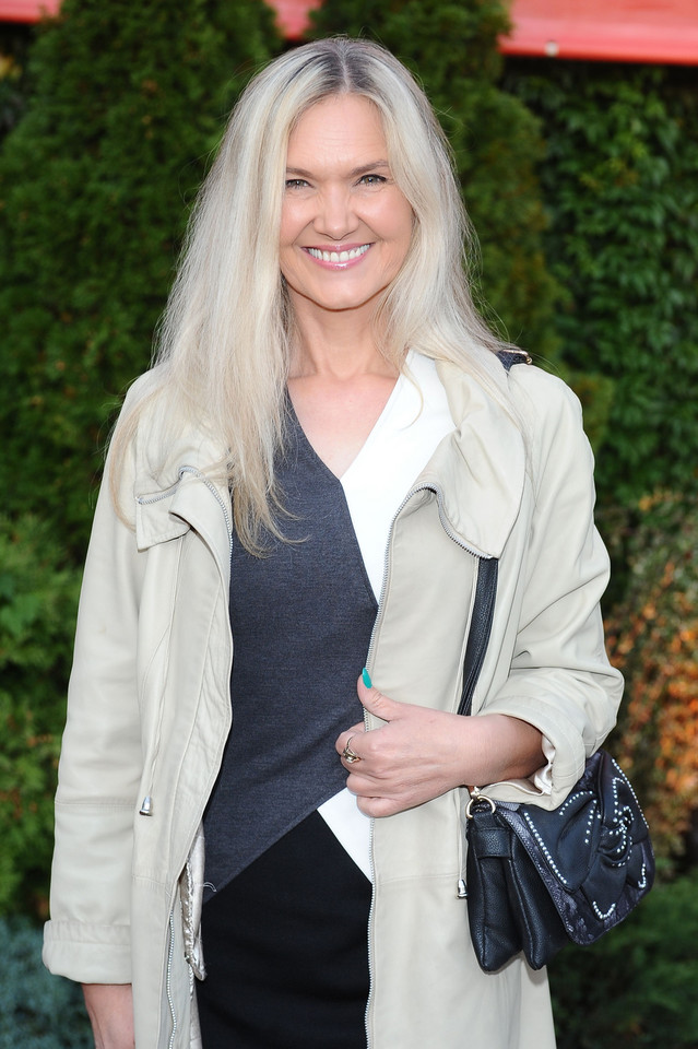 Anna Kalata wciąż zachwyca - Plejada.pl