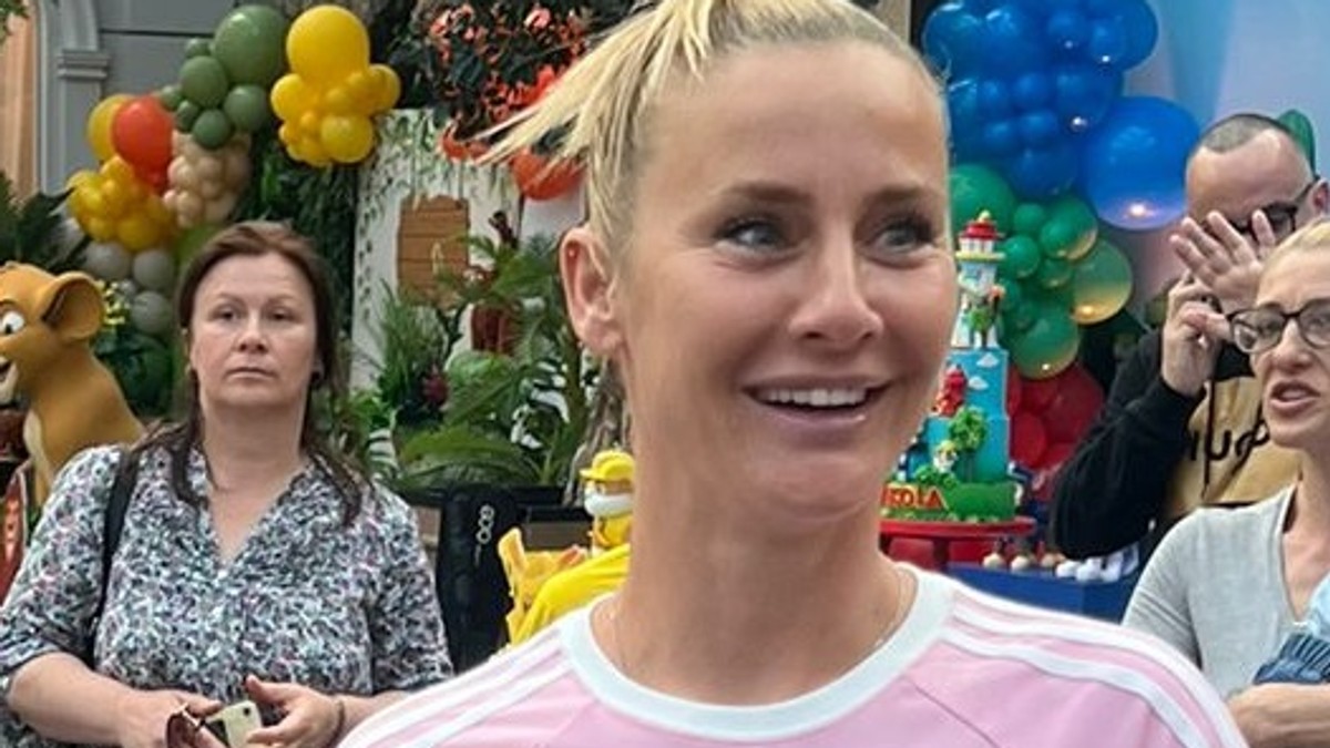 Milica Dabović bez brushaltera u javnosti, priznaje: "Srećna sam u ljubavi" - Blic