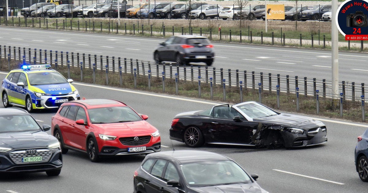 Pijany kierowca, bez prawa jazdy rozbijał auta na trasie S2 w Warszawie