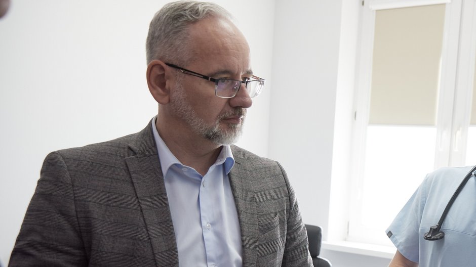 Ekspert o zachowaniu Niedzielskiego: Ewidentne złamanie prawa ...