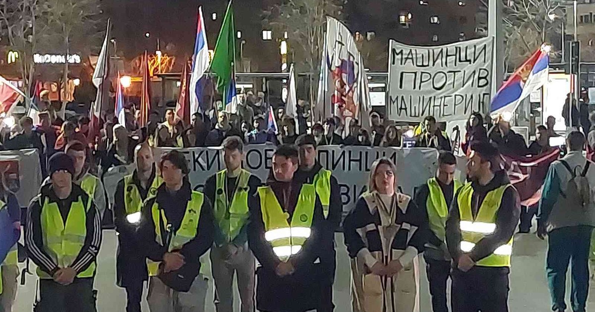 (Mapa) Studenti u blokadi stigli u Novi Sad: Veliki broj građana ih ...