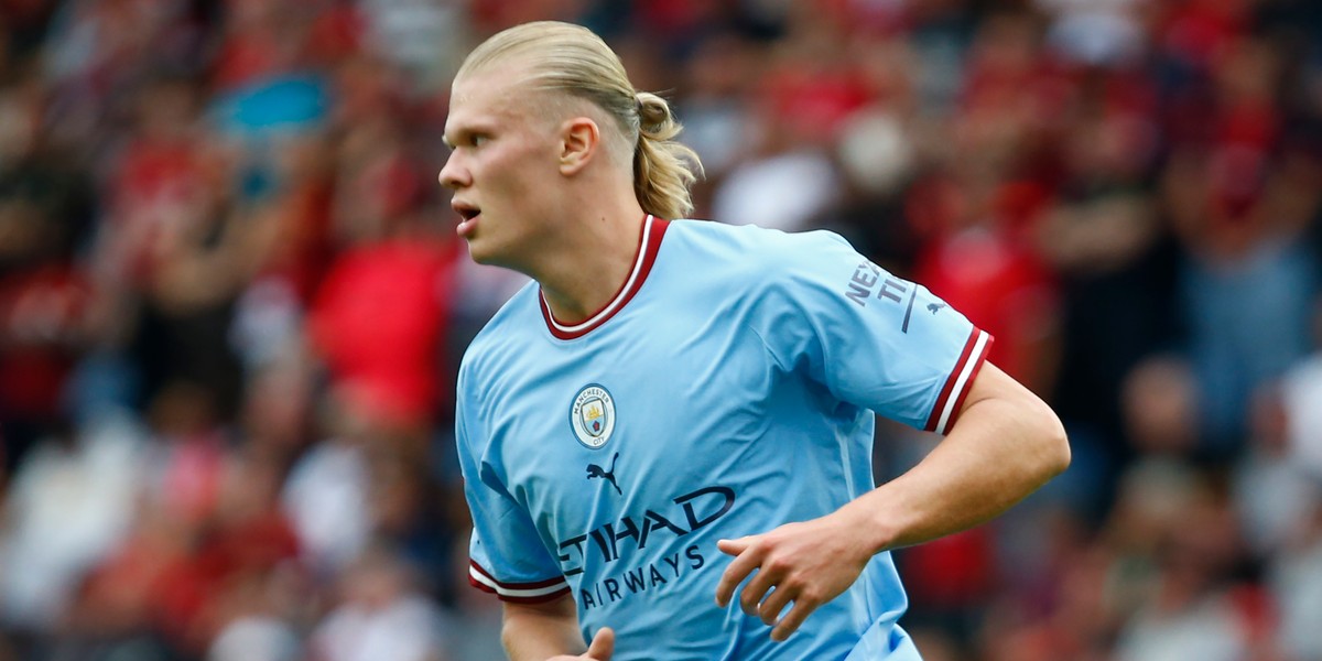 Flagowa fryzura Erlinga Haalanda może doprowadzić do jego wyłysienia ...