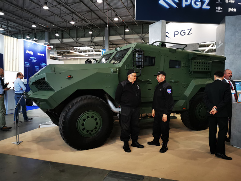 Byliśmy na nietypowych targach Polsecure. Tym nas śledzą, łapią, chronią