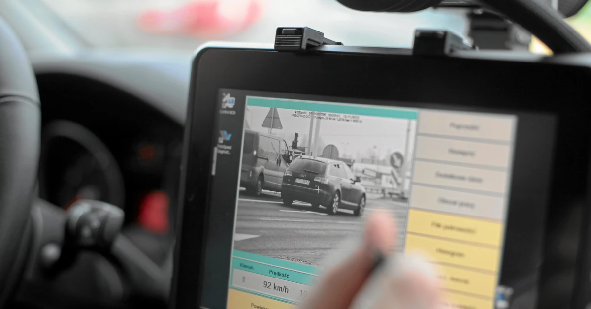 Po co szef polskich fotoradarów poleciał do Jordanii? Nowak nic nie ...