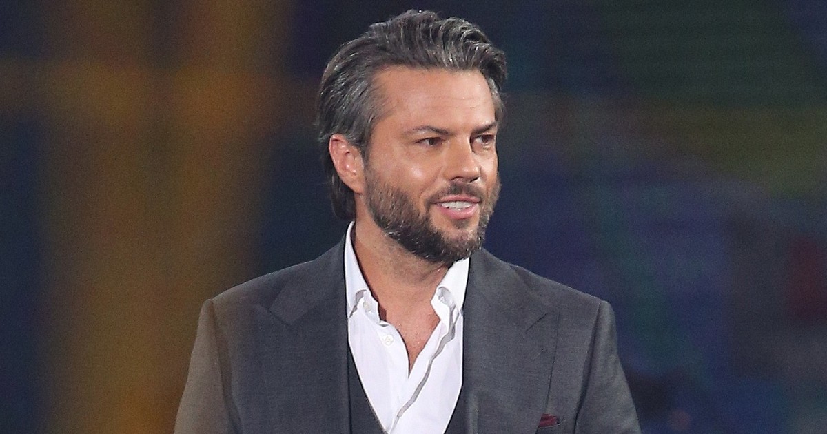 Tak Olivier Janiak wyglądał pierwszy raz przed kamerami TVN. Co za ...
