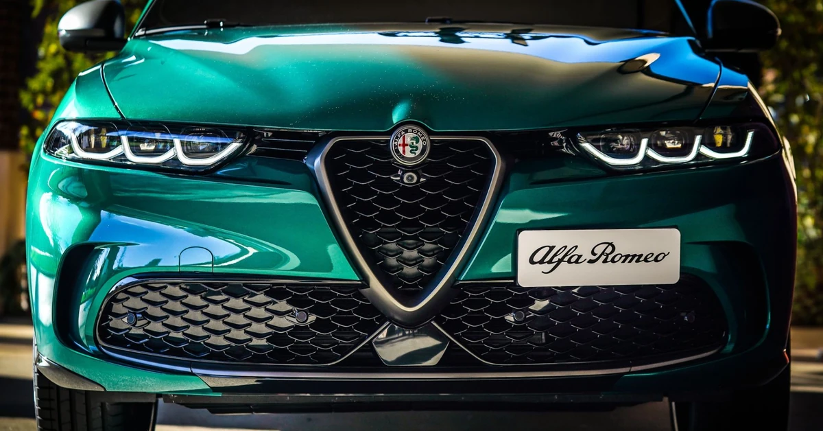Nowa Alfa Romeo już w Polsce! Cena? Włosi rozbili bank - Dziennik.pl