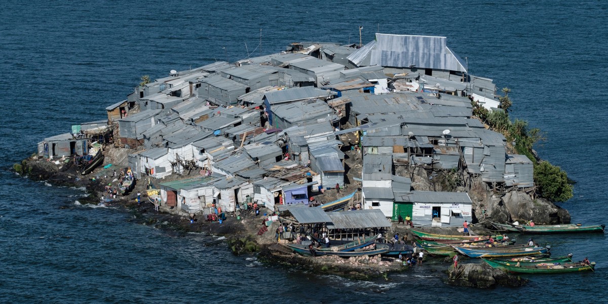 Wyspa Migingo na Jeziorze Wiktorii - Podróże