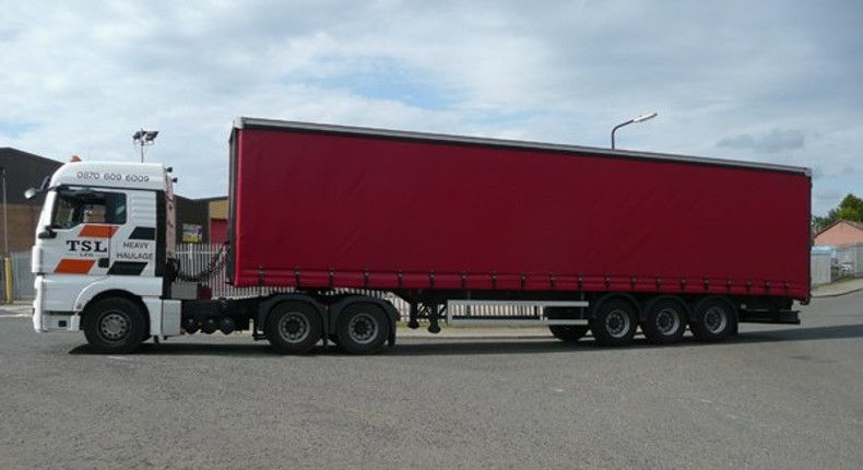 Articulated vehicle kills 1, injures many others | Pulse Nigeria