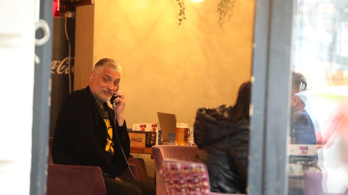 Prvi snimak Čede Jovanovića nakon što su ga izvršitelji izbacili iz kuće: Evo šta radi nakon ...