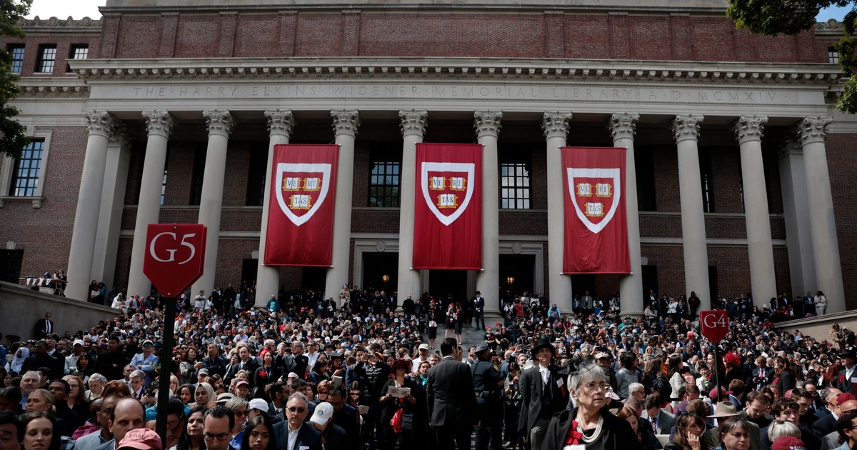 Jewish alumni group says Harvard president's comments reflect the ...