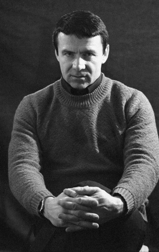 Anatolij Kaszpirowski był legendą. Przed koronawirusem "chronił"... na ...