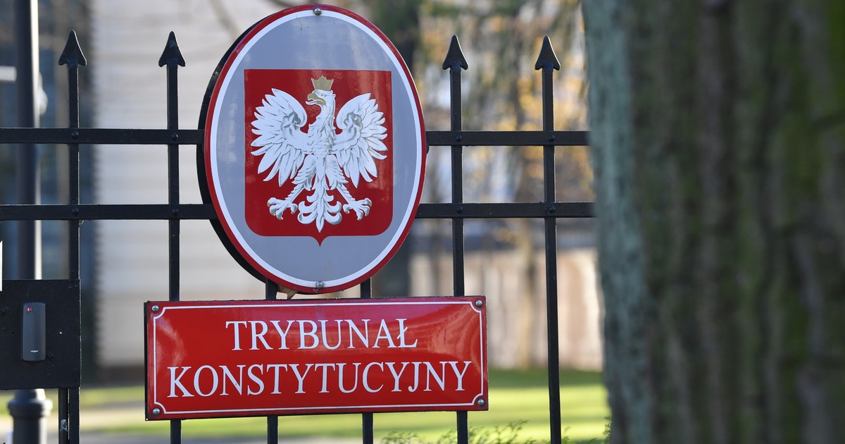 Trybunał Konstytucyjny sam się przyblokował. Chodzi o wyrok ws. kar ...