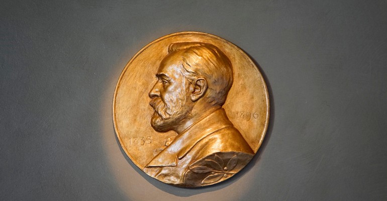 Noblista Robert G. Edwards - ojciec medycyny reprodukcyjnej