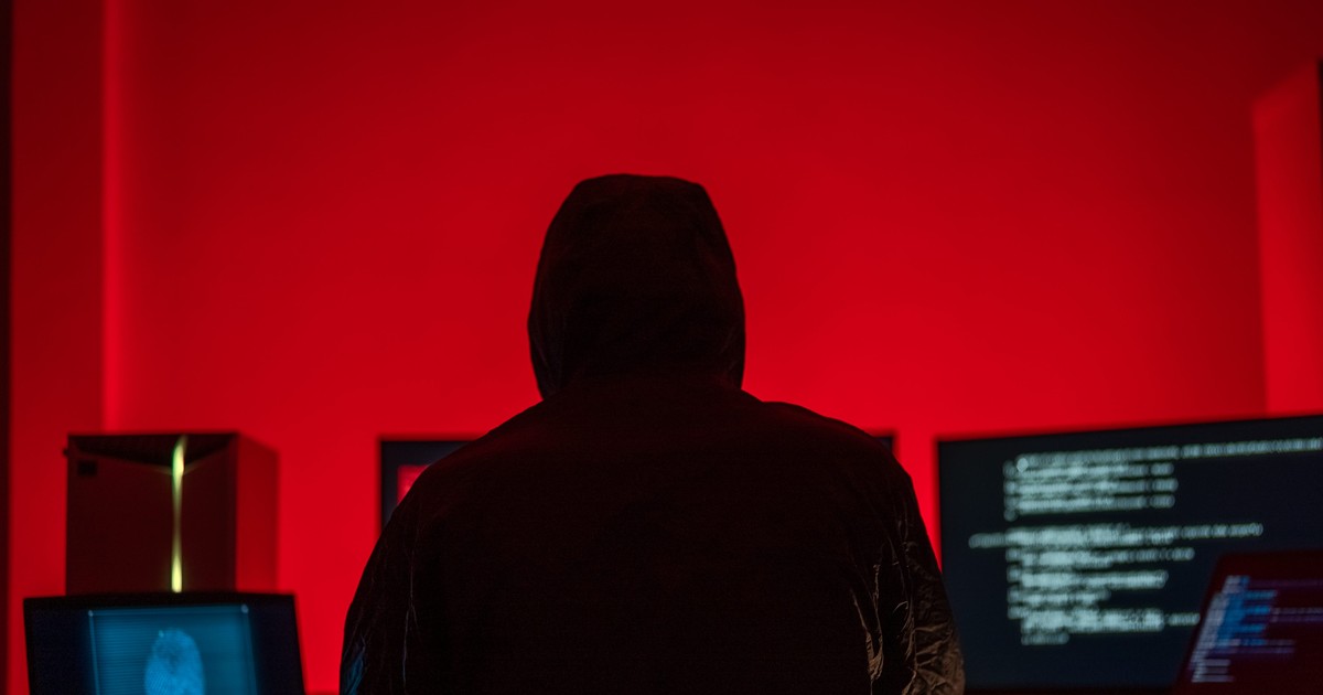 A notorious hacker group is now targeting the aviation industry, the ...