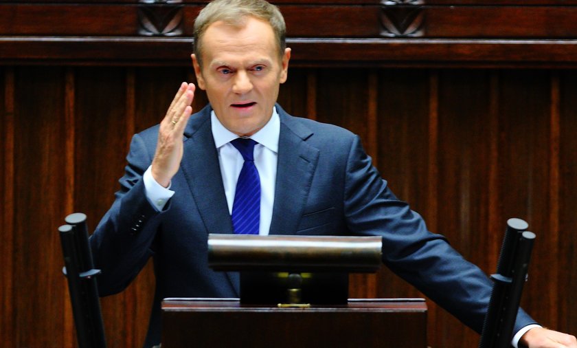 Sejm: Expose Donald Tusk. Tak gestykuluje Donald Tusk. Premier Tusk ... Sejm: Expose Donald Tusk. Tak gestykuluje Donald Tusk. Premier Tusk ...