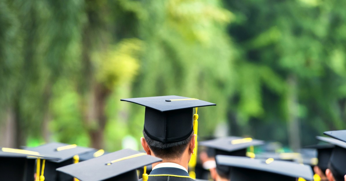 8 signs you can pay off your student loans in less time | Business ...