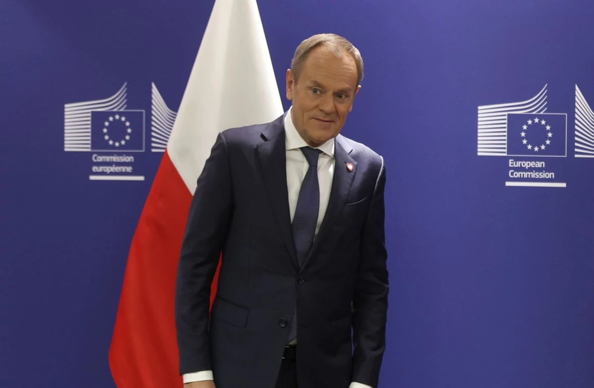 Donald Tusk przejął gabinet premiera. "Czas się rozpakować" - Dziennik.pl