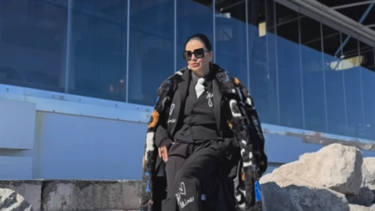 Voditelj pucao na slavnog pevača u stanu Alke Vuice: O istini ćutali godinama - Blic