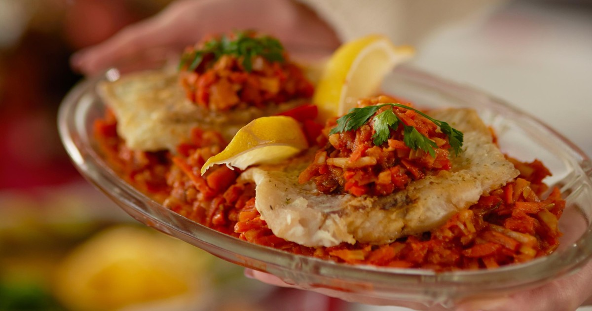 Ryba po grecku - przepis babci. Smaczna i aromatyczna potrawa wigilijna