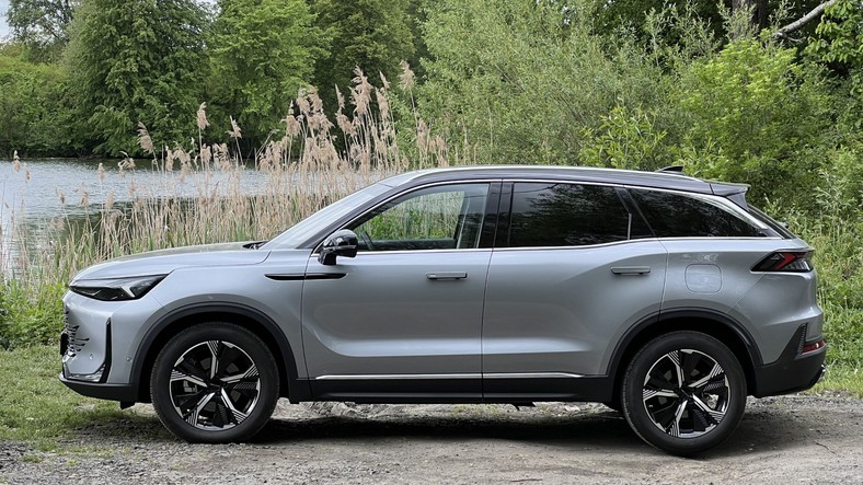 Test BAIC Beijinga 7. W tym dużym SUV-ie z Chin sprawdza się tylko ...