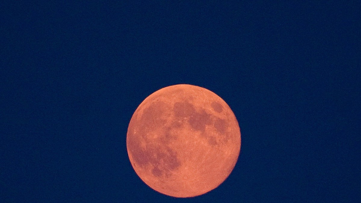 Pogledajte fotografije astronomske pojave koja se zove "Plavi mesec" - Blic
