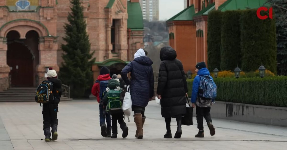 Russkij mir w ukraińskiej stolicy. Dziennikarze śledczy przyjrzeli się ...